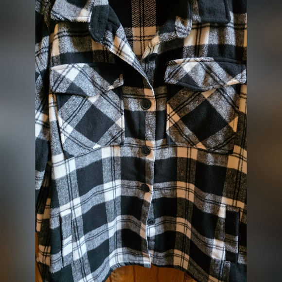 Member's Mark | Jackets & Coats | Plaid Black And White Womens Shacket ...